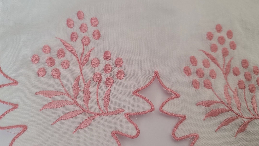 Digital Pattern | Regency Flower Border With Scalloped Edges Embroidery ...