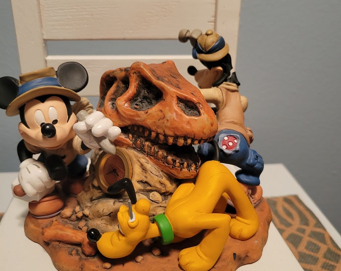 Vintage Disney Animal Kingdom Big Dig in the Boneyard Dinosaur Clock - Etsy