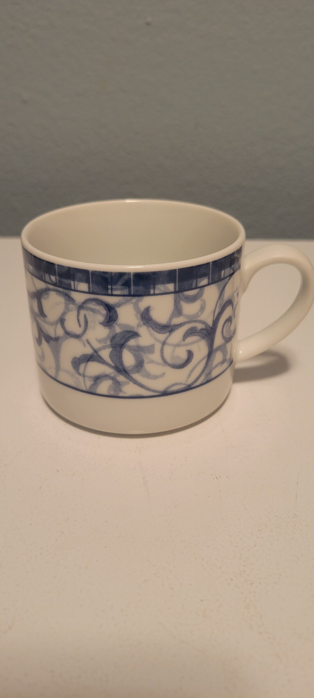 Vintage 1998 Oneida Breton Blue Pattern Porcelain Coffee/ Tea Cups--set ...