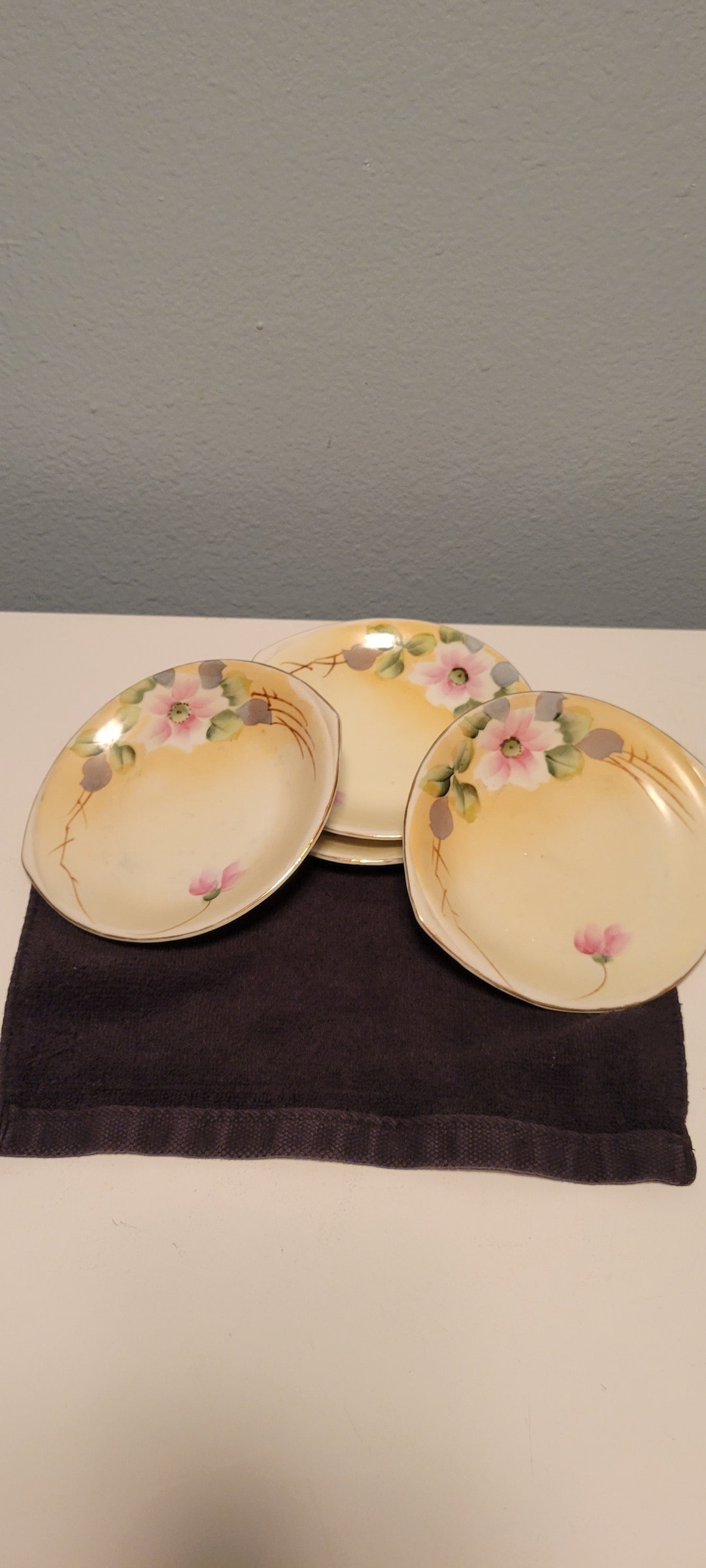 Vintage Hand Painted Porcelain 6 Inch Plates ----set of 4 --made in ...