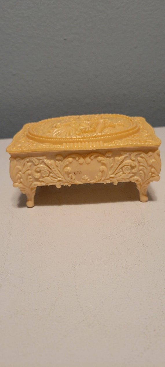 vintage celluloid trinket box - Gem