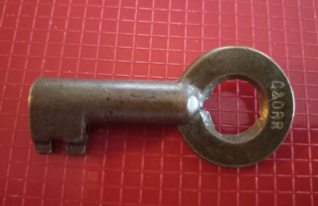 C&0 RR Brass Hollow Barrel Railroad Key ~ Free S/H #164T - Etsy