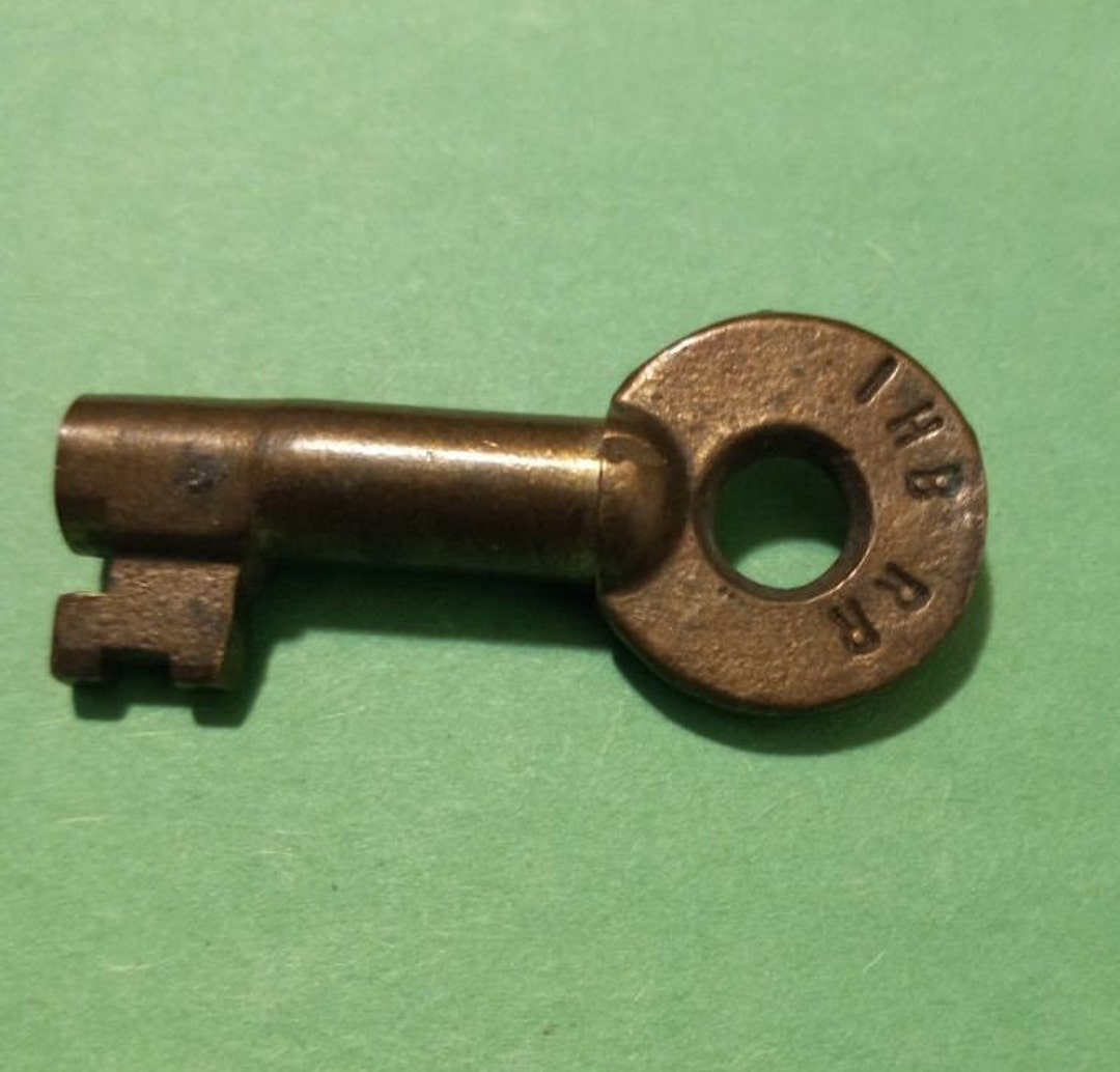 IHB RR Brass Hollow Barrel Railroad Key - Etsy