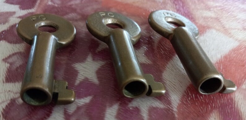 Lot of 3 PC Brass Hollow Barrel Railroad Keys ~ Free S/H #162 IN - Etsy