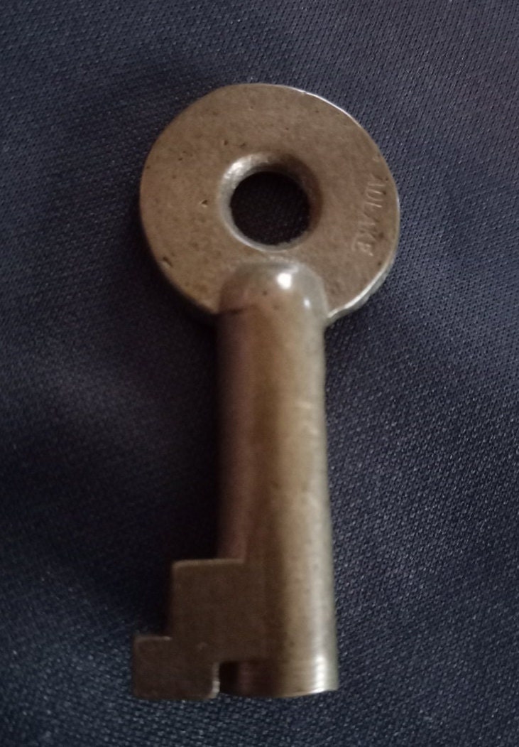 PC RR Brass Hollow Barrel Railroad Key - Etsy