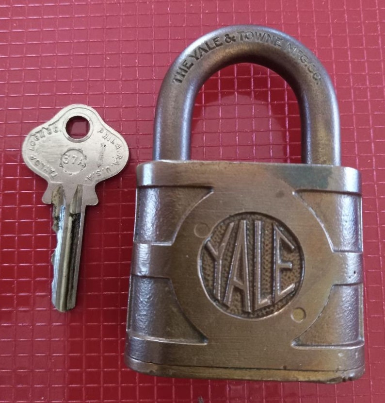 Yale Signal Nicklel R.R. Plate Dept. Brass Padlock and Key Free S/H - Etsy