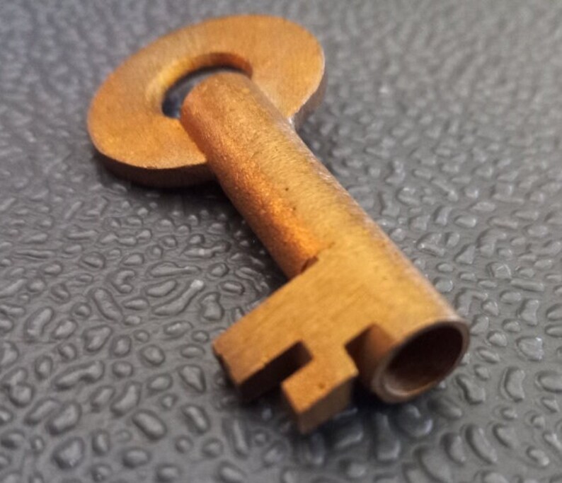 MP Brass Hollow Barrel Railroad Key ~ Free S/H #10 - Etsy