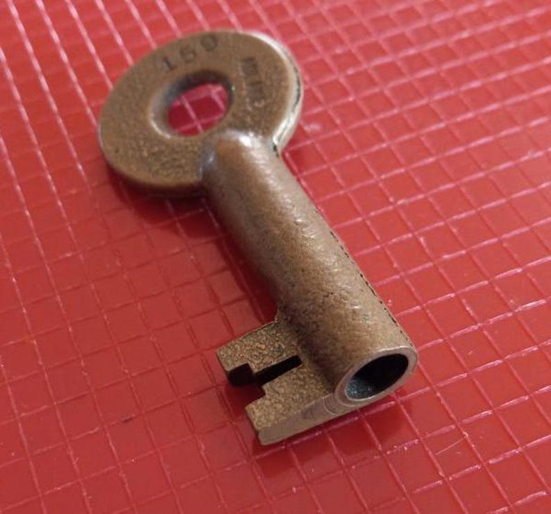 C WI Brass Hollow Barrel Railroad Key ~ Free S/H #K - Etsy