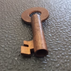 RT RY Brass Hollow Barrel Railroad Key ~ Free S/H #10 - Etsy