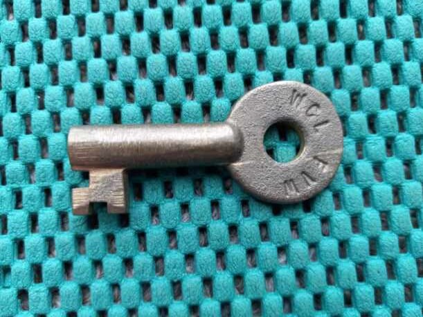WCL-FVW Brass Hollow Barrel Railroad Key Free S/H 173 - Etsy