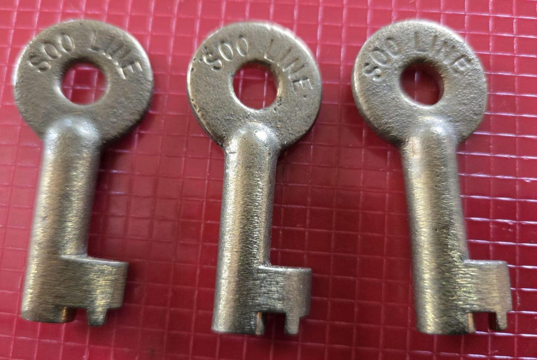 Lot of 3 ~ SOO LINE Brass Railroad Keys ~ Free S/H #LU - Etsy