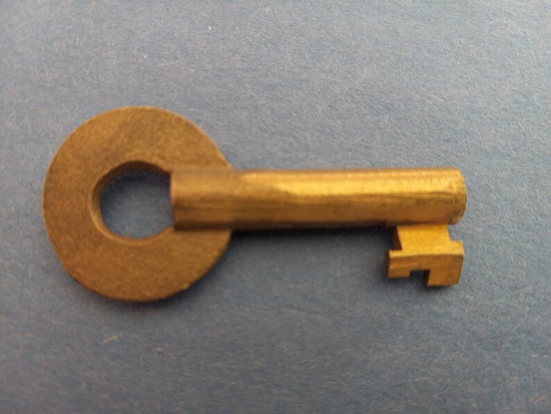 Y&SRY Brass Hollow Barrel Railroad Key ~ Free S/H #68 - Etsy