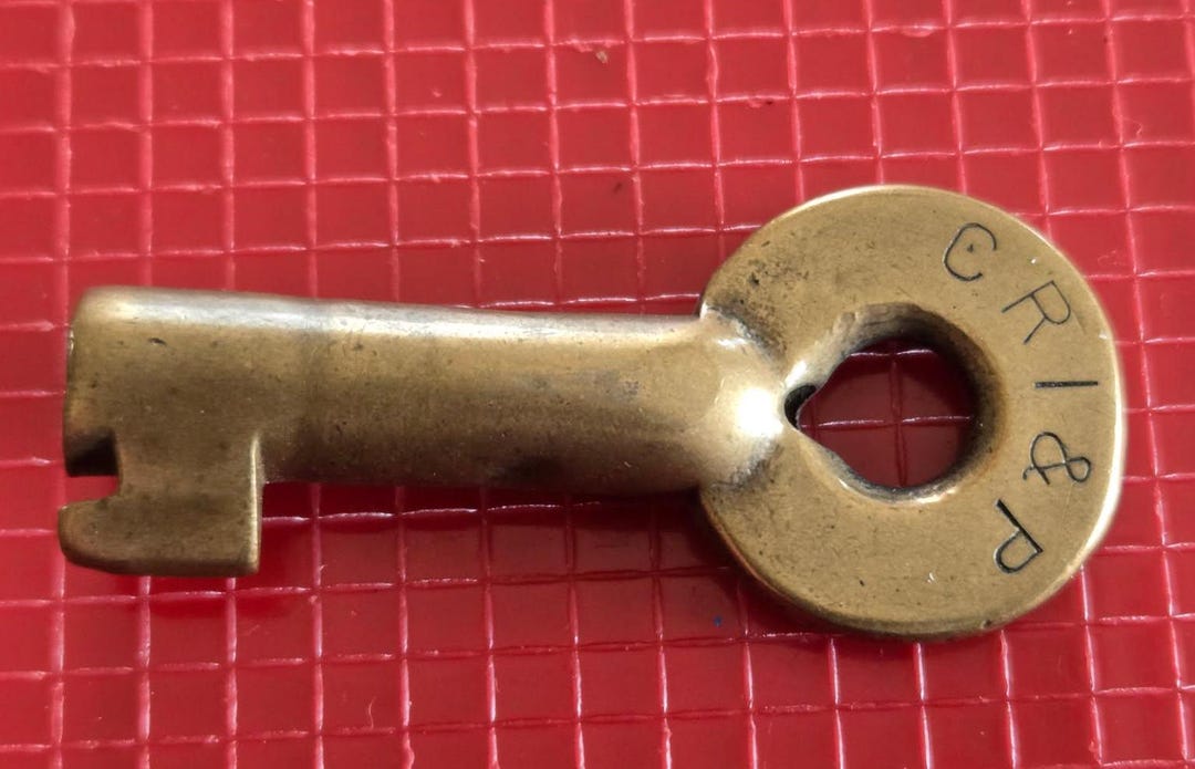 CRI&P Brass Hollow Barrel Railroad Key ~ Free S/H # KRA - Etsy
