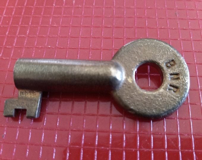 BNR Brass Hollow Barrel Railroad Key ~ Free S/H #LU - Etsy