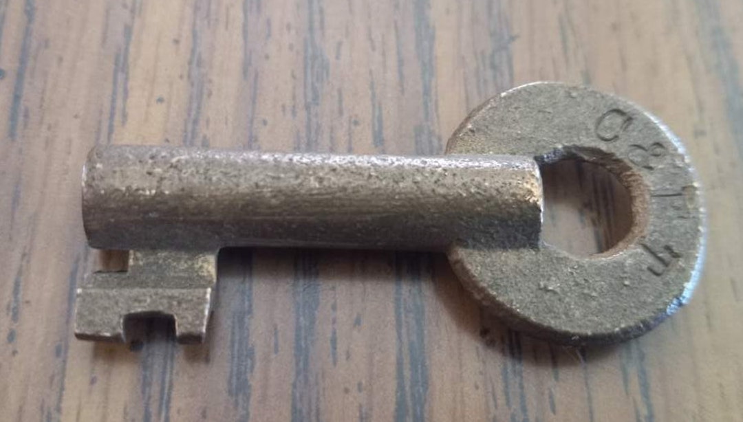 C&FT Brass Hollow Barrel Railroad Key Free S/H 17 - Etsy