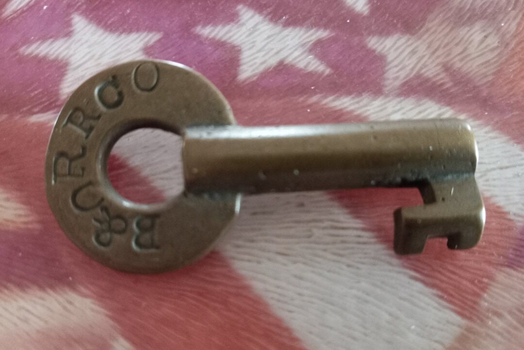 B&ORRCO Brass Hollow Barrel Railroad Key ~ Free S/H #2 - Etsy