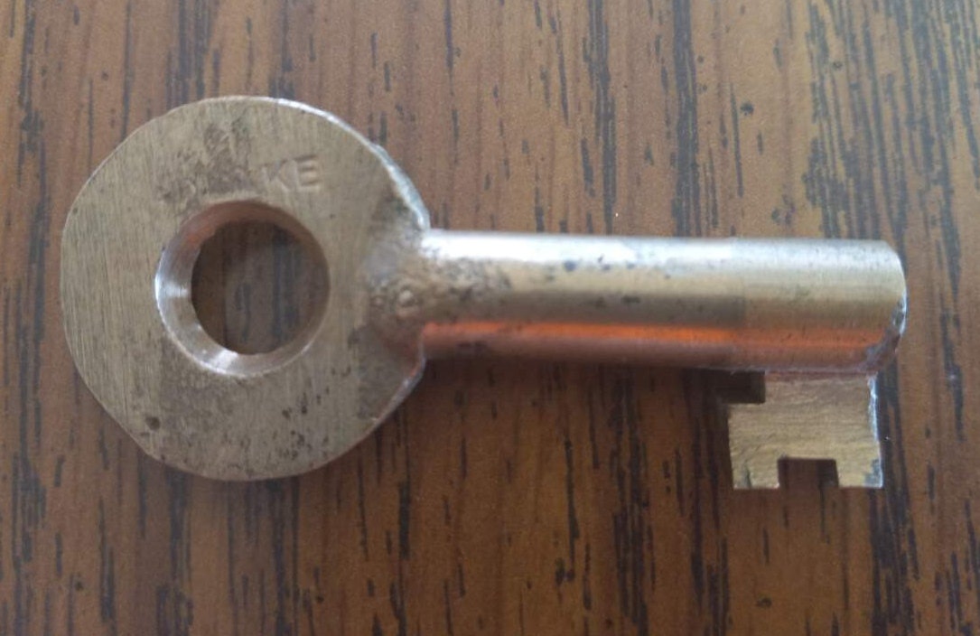 GTW Brass Hollow Barrel Railroad Key ~ Free S/H #204 MI - Etsy