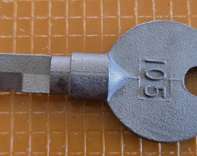 Sargent & Greenleaf 105 High Security Padlock Key ~ Free S/H #FRE - Etsy