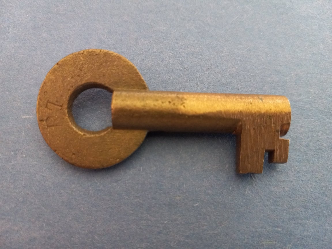 C&O Brass Hollow Barrel Railroad Key Free S/H 68 - Etsy