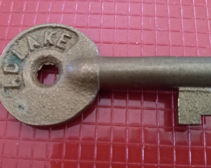 ADLAKE Brass Hollow Barrel Railroad Key Free S/H IGY - Etsy