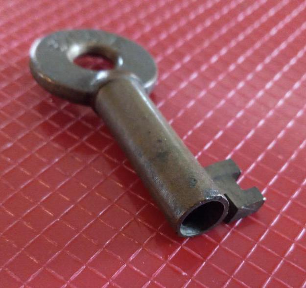 EJ&E Brass Hollow Barrel Railroad Key ~ Free S/H #K - Etsy