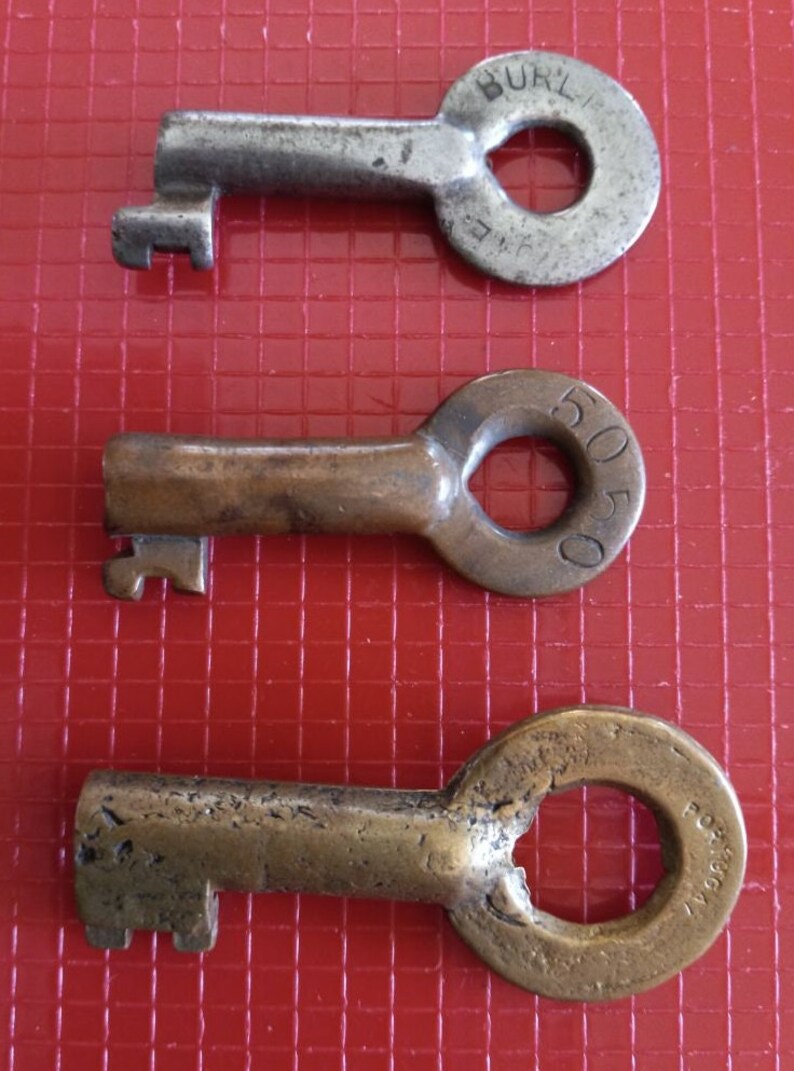 Lot of 3 Low Grade Railroad Keys Free S/H 549 - Etsy