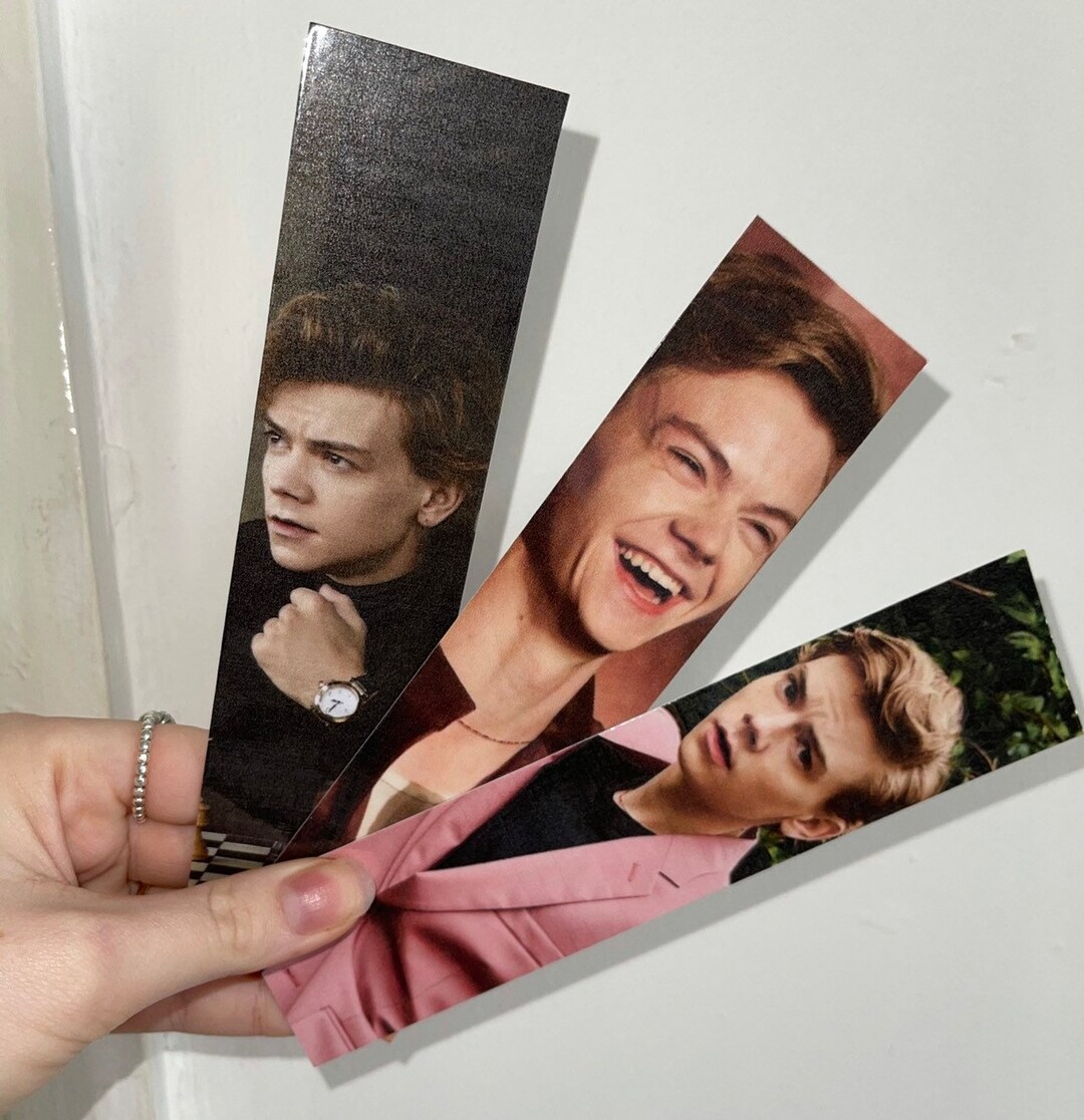 Thomas Brodie-sangster Bookmark Trio - Etsy