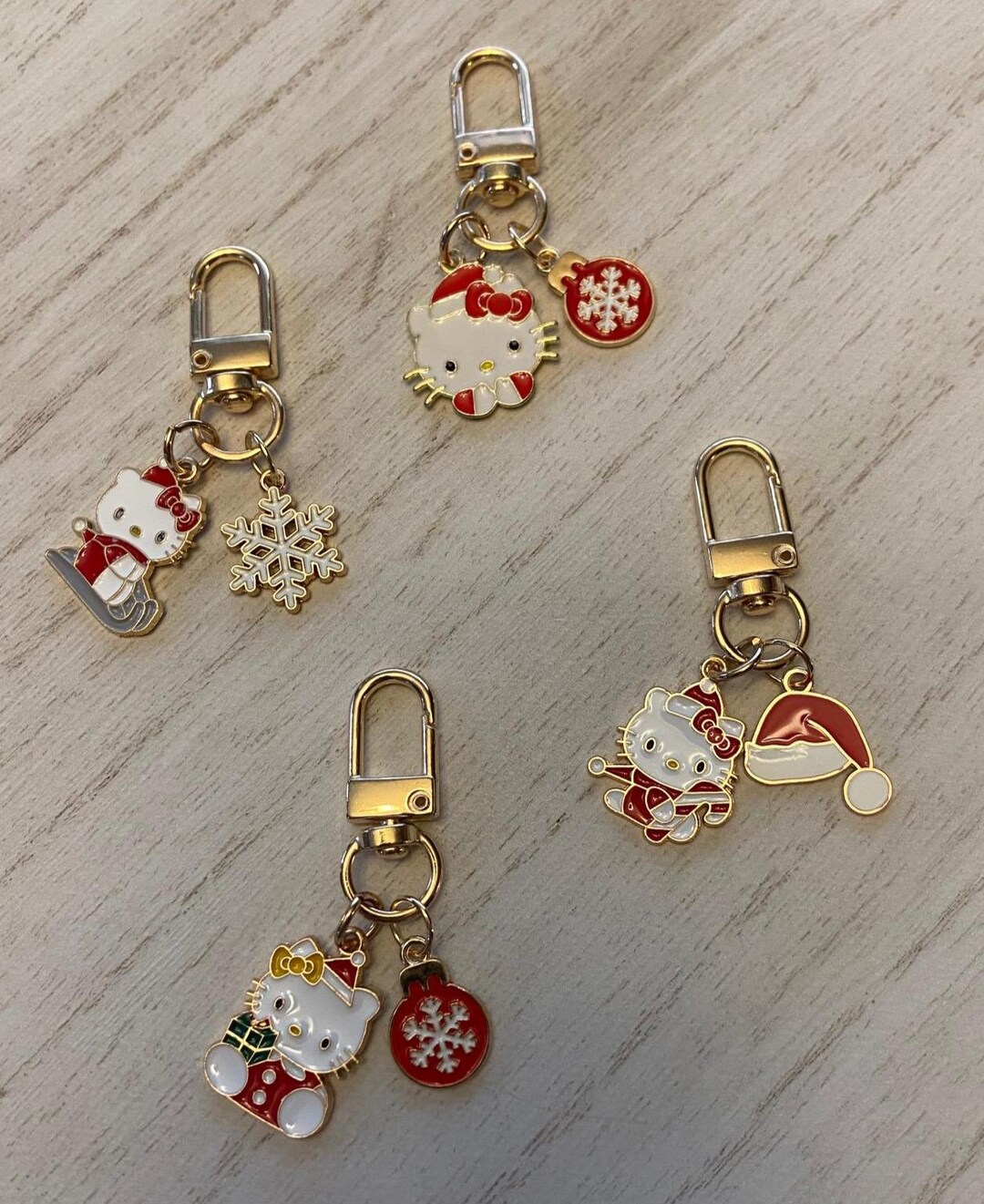 Christmas Winter Hello Kitty Cash Binder Charms/purse Charms/snow ...
