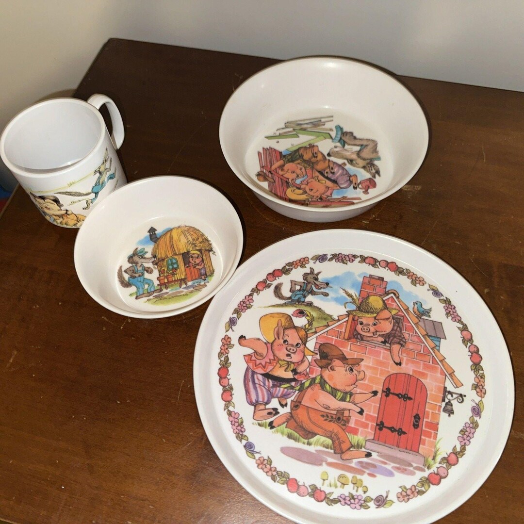Oneida Ware Deluxe Three Little Pigs Melamine Children's Dinnerware 4 ...