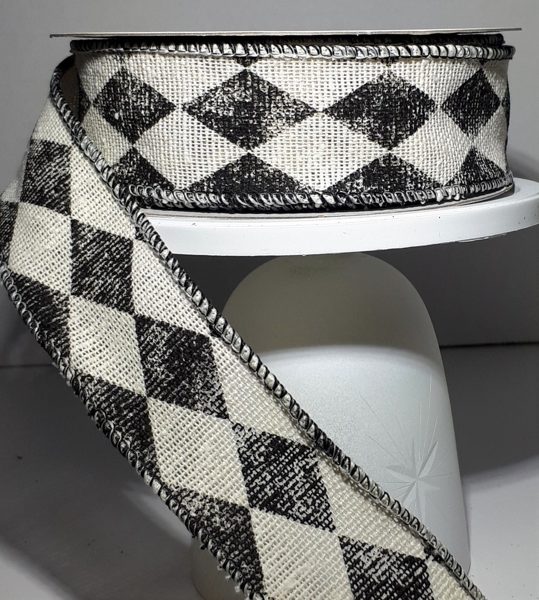 1 1/2 Inch Harlequin Pattern of Faded BLACK DIAMONDS on a CREAM ...