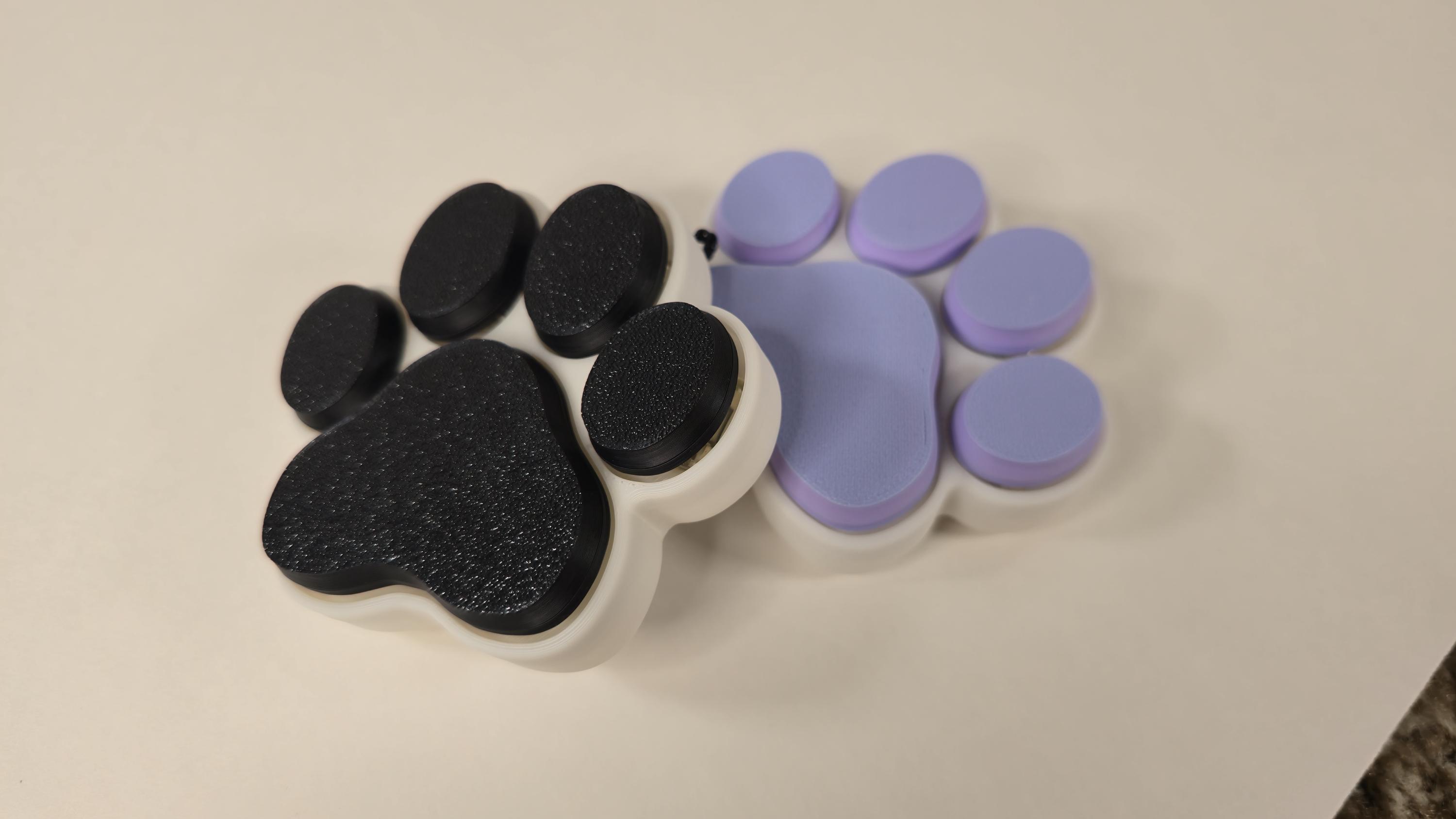 3D Printed Animal Paw Fidget Clicker: Stress Relief Desk Toy - Etsy