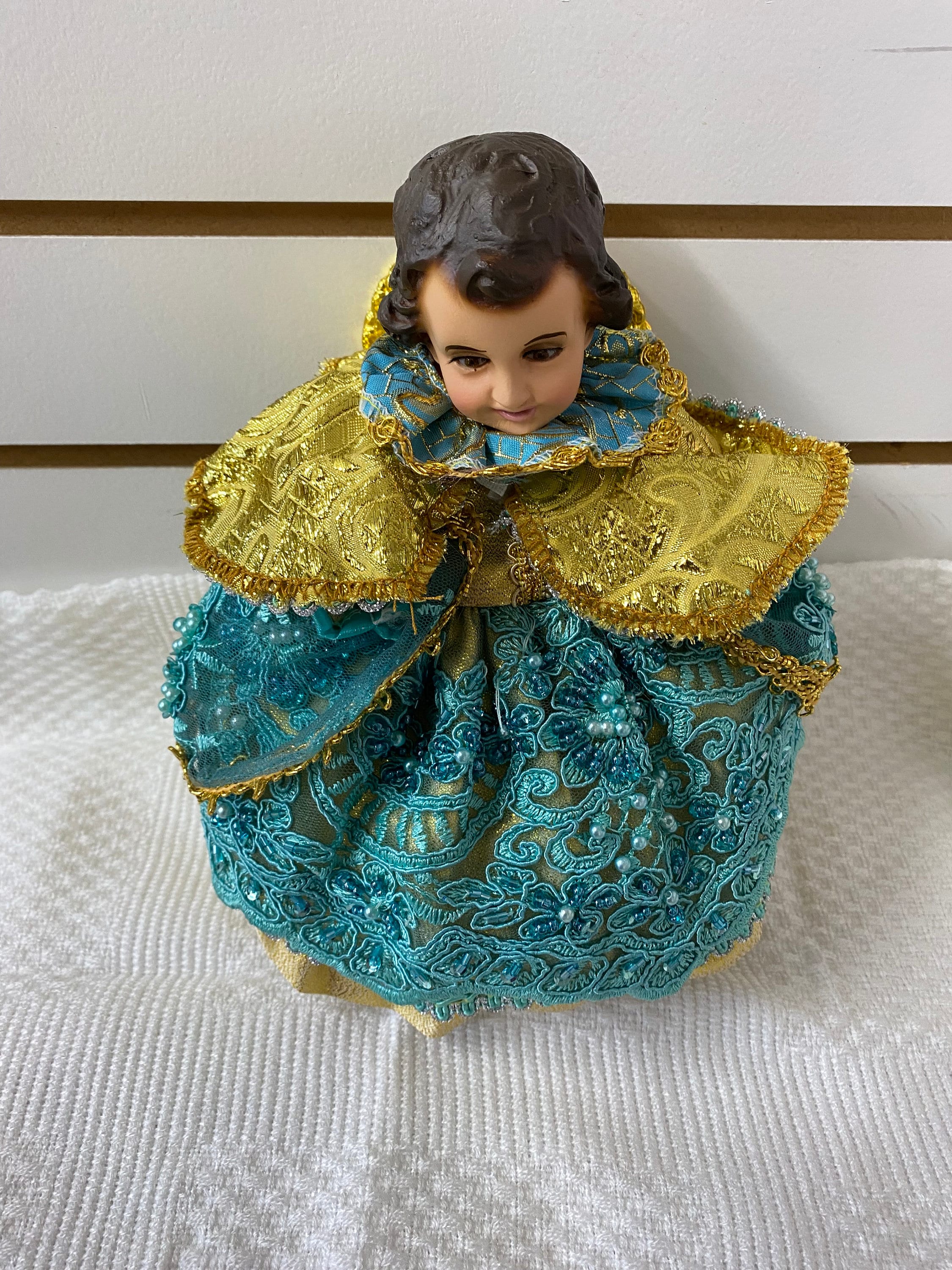 Ropon Gala Vestido Nino Dios Dorado Bordado a Mano Perlas Vestido Nino ...