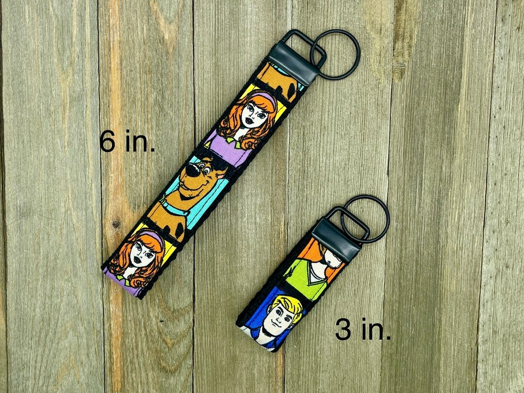 Scooby Doo Print Car Key Fob for House Keys, Wristlet Keychain, Keyring ...