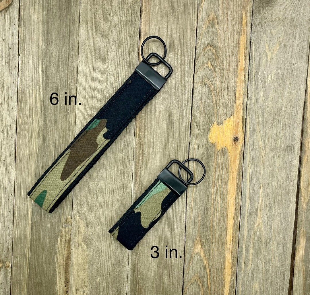 Camo Print Car Key Fob for House Keys, Wristlet Keychain, Keyring ...