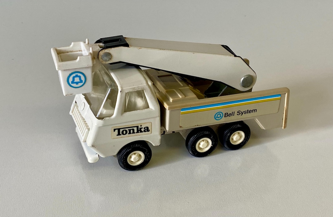 Tonka Bell System Bucket Truck, Pressed Steel Utility Truck, Vintage ...
