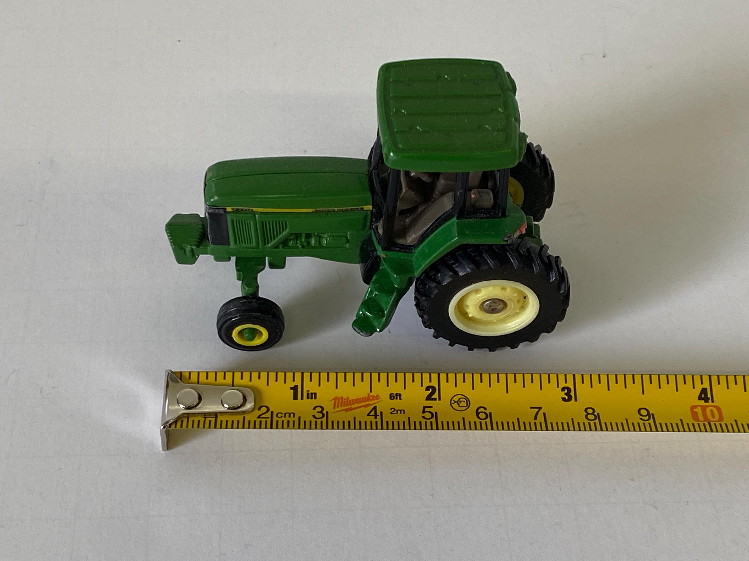 Vintage John Deere Tractor Die Cast Metal 1/64 Scale Model Farm Tractor ...