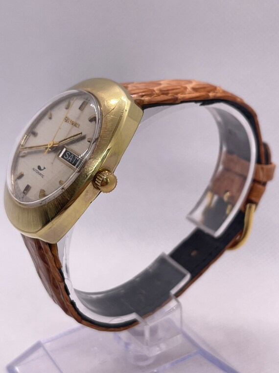 Vintage Bulova Golden Clipper 1969 Automatic Day Date… - Gem