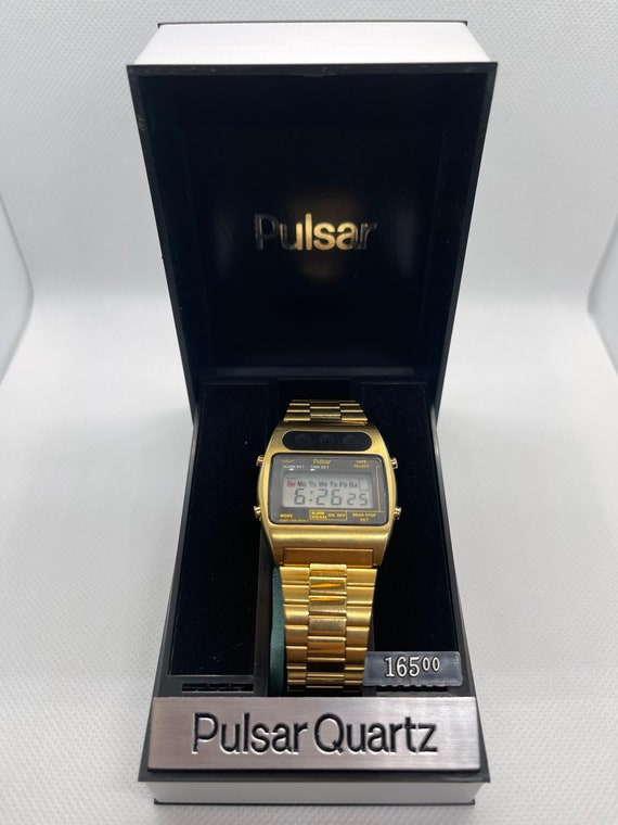 vintage pulsar alarm quartz - Gem