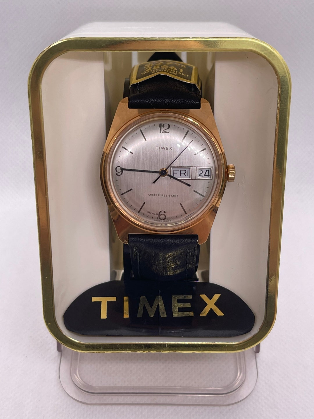 Vintage 1979 Timex Day/date Gold Tone Cushion Case 2866910679 - Etsy