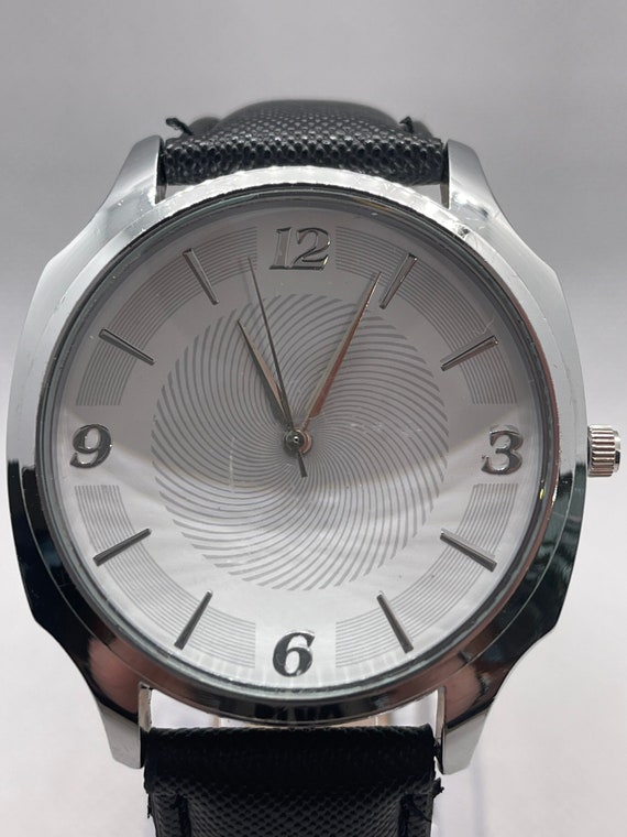 vintage generic mens quartz - Gem