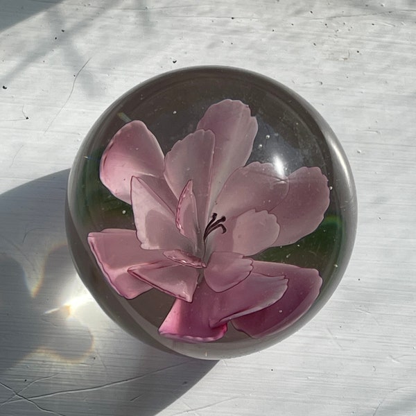 Flower Paperweight - Etsy