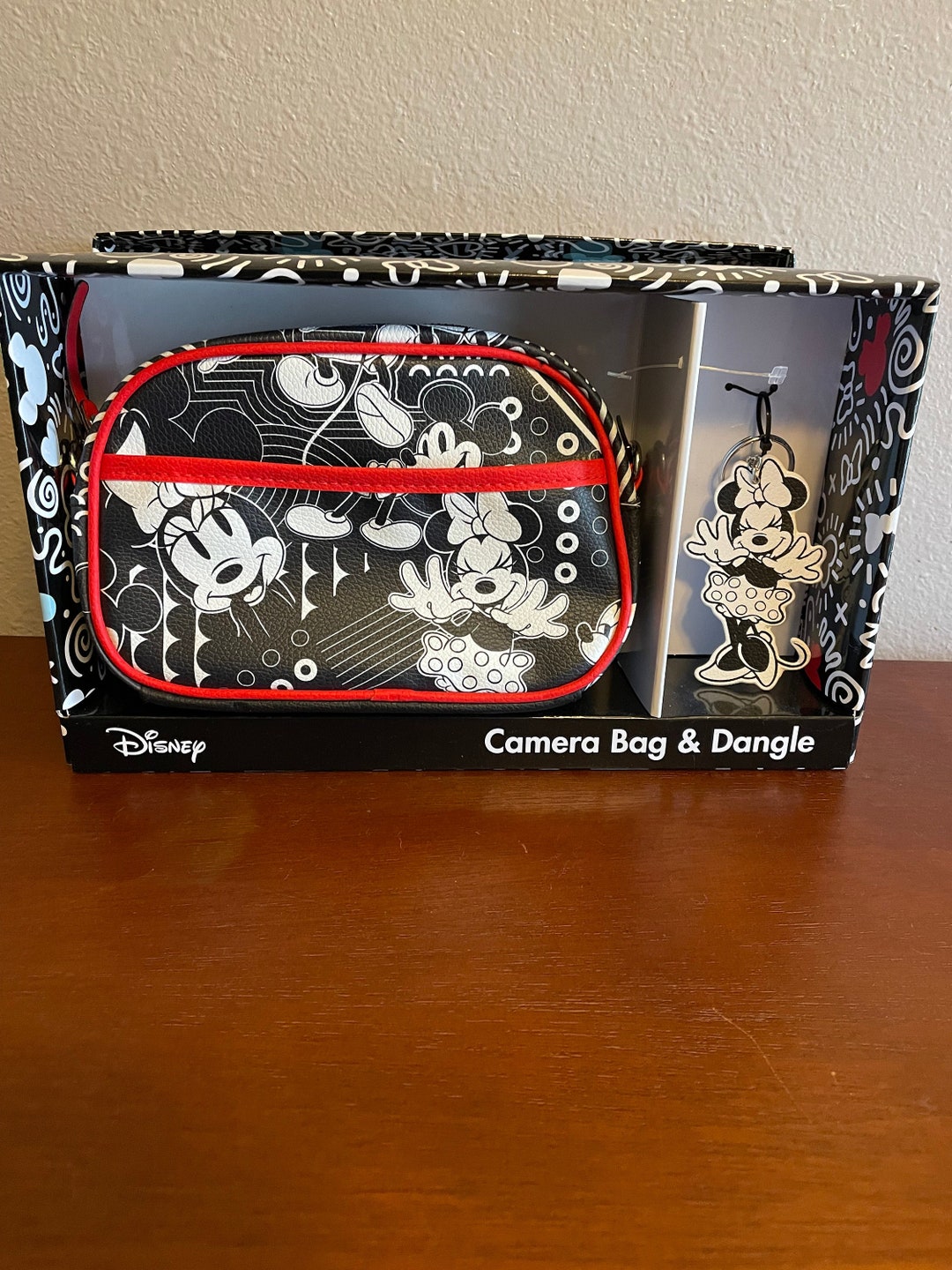 Minnie Mouse Disney Camera Bag and Dangle NIB - Etsy