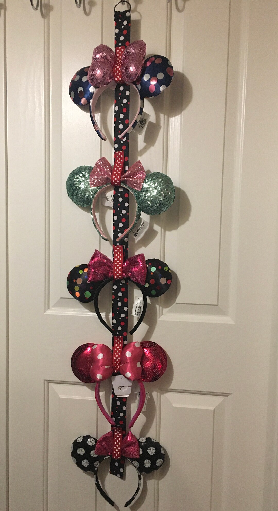 Sets of Ears Display Minnie Mickey Set of Ear Holders (sets 3or4 ...