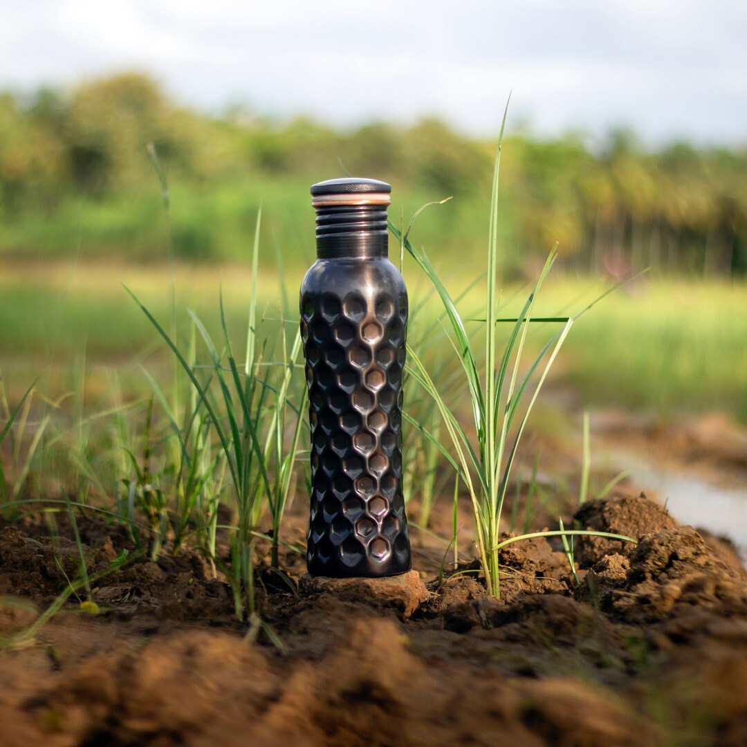 Sarveda Ayurvedic Copper Bottle Vintage Styled With Diamond Grooves -1 ...