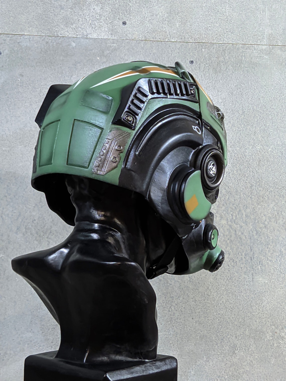 Titanfall 2 Pilot Helmet - Cosplay Helmet for Titanfall Costume ...