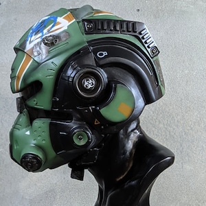 Titanfall 2 Pilot Helmet - Cosplay Helmet for Titanfall Costume ...
