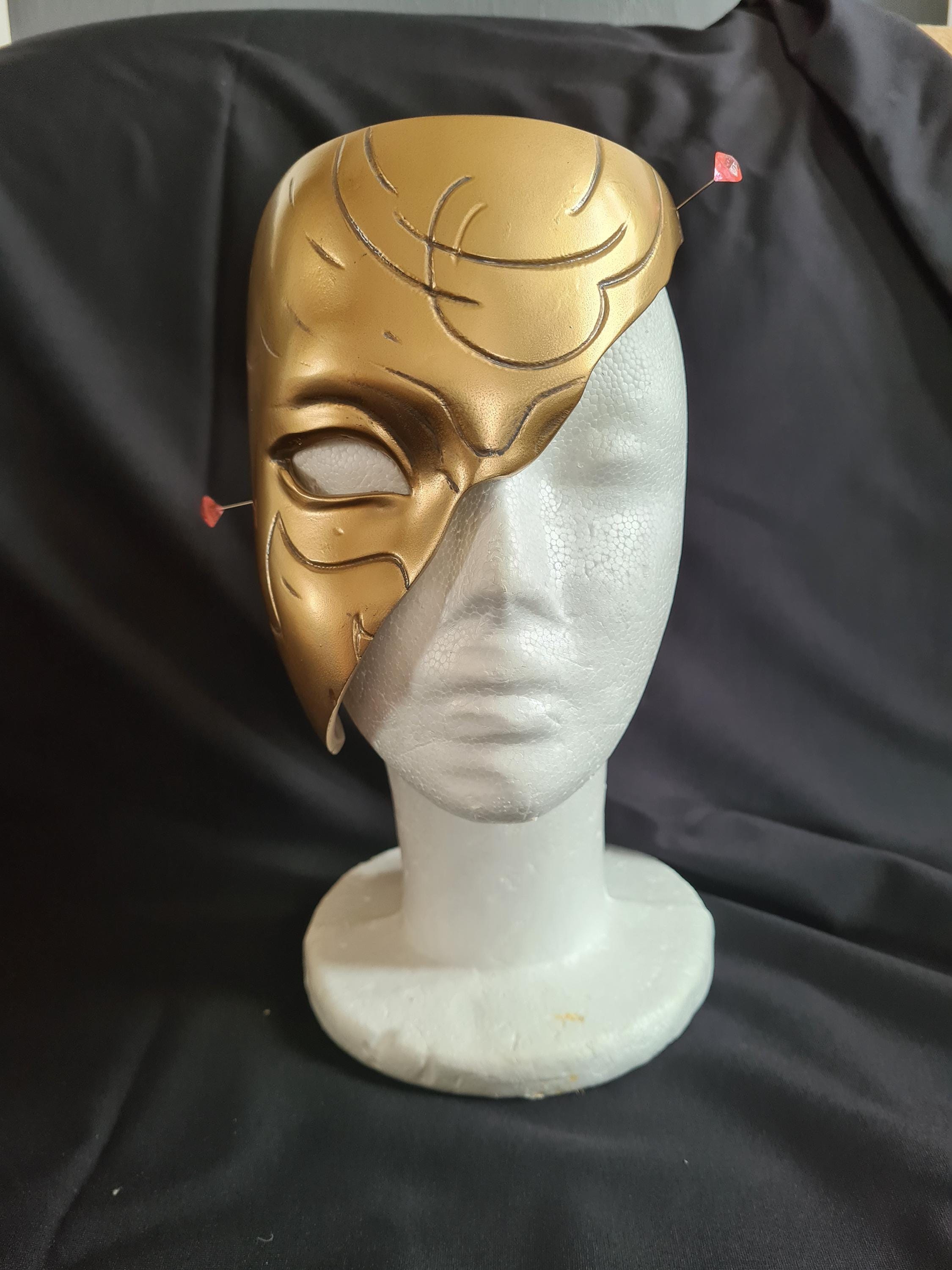 League of Legends Katarina Black Rose Prestige Mask - Etsy