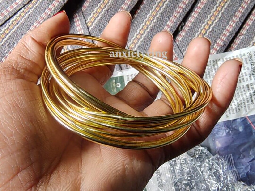 Set of 10 Gold Filled Bangles: Thin Round Bridesmaid Jewelry - Etsy