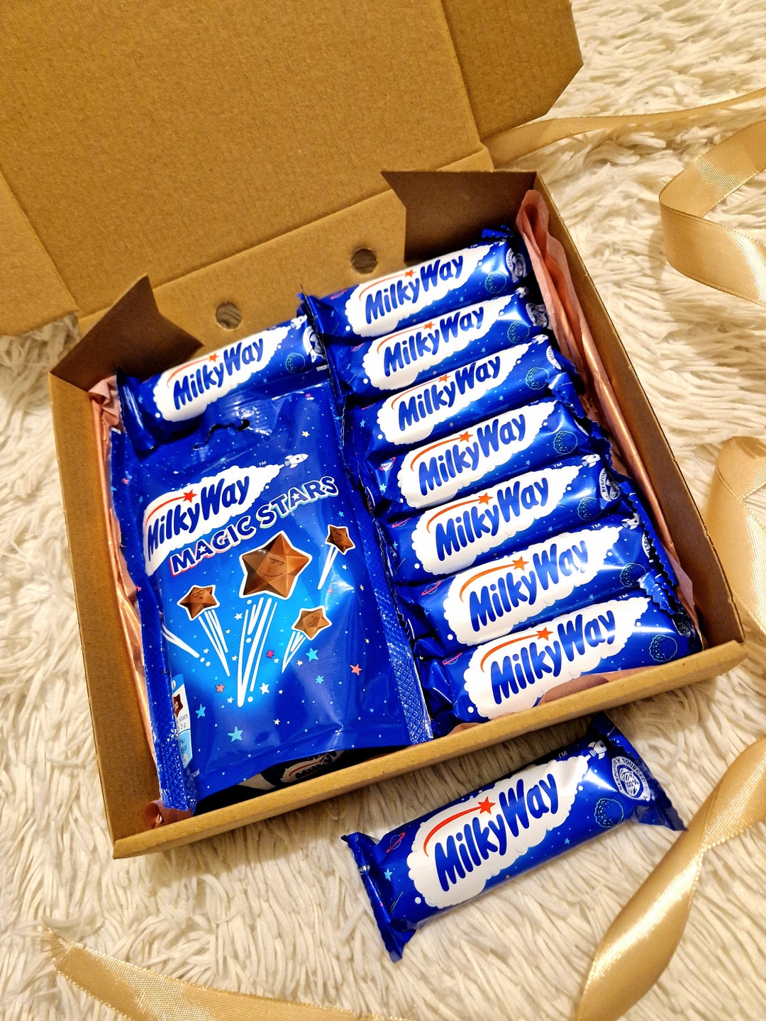 Milky Way Chocolate Gift Box, Milky Way Chocolate Birthday Hamper ...