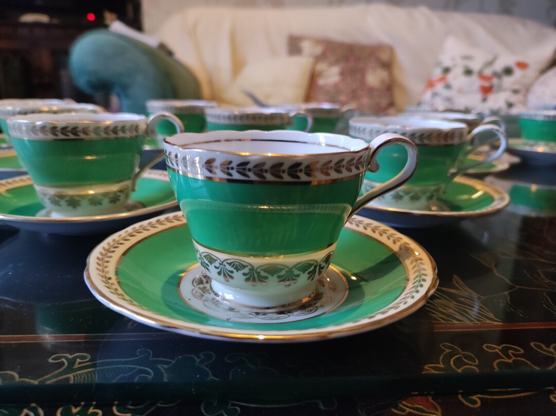 Aynsley Tea Set, Set of 3 Parrot-green and Gold,tea Cup and Saucers ...